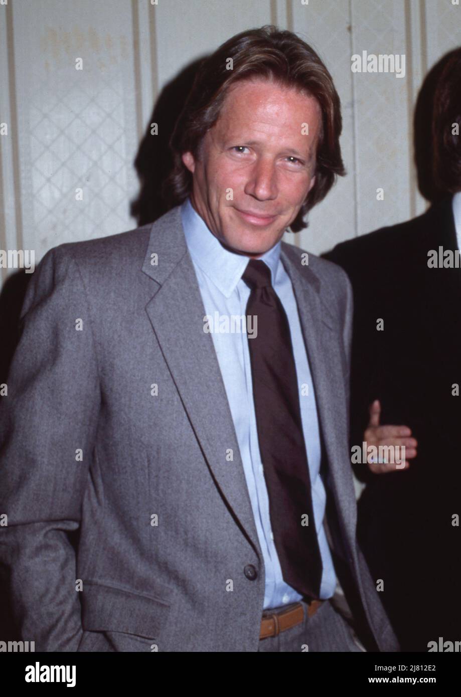 Peter Strauss Circa 1980's. Credit: Ralph Dominguez/MediaPunch Stock ...