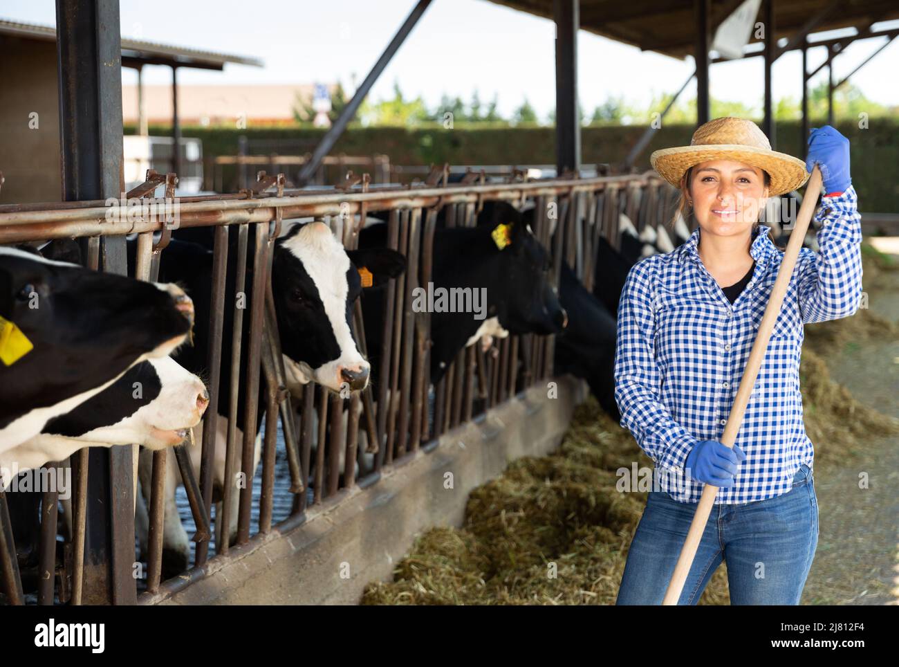 Female farm owner posing ranch hi-res stock photography and images - Alamy