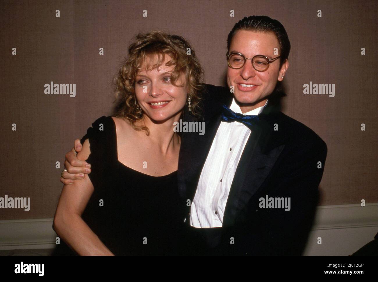 Michelle Pfeiffer and Fisher Stevens at The 47th Annual Golden Globe ...