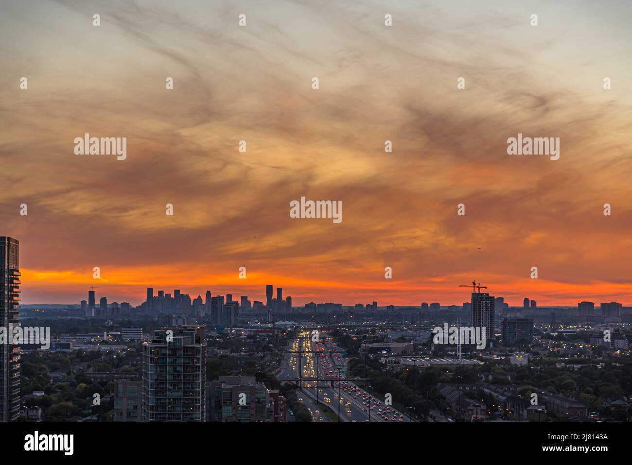 A view of sunset above the Toronto , Canada Stock Photo - Alamy