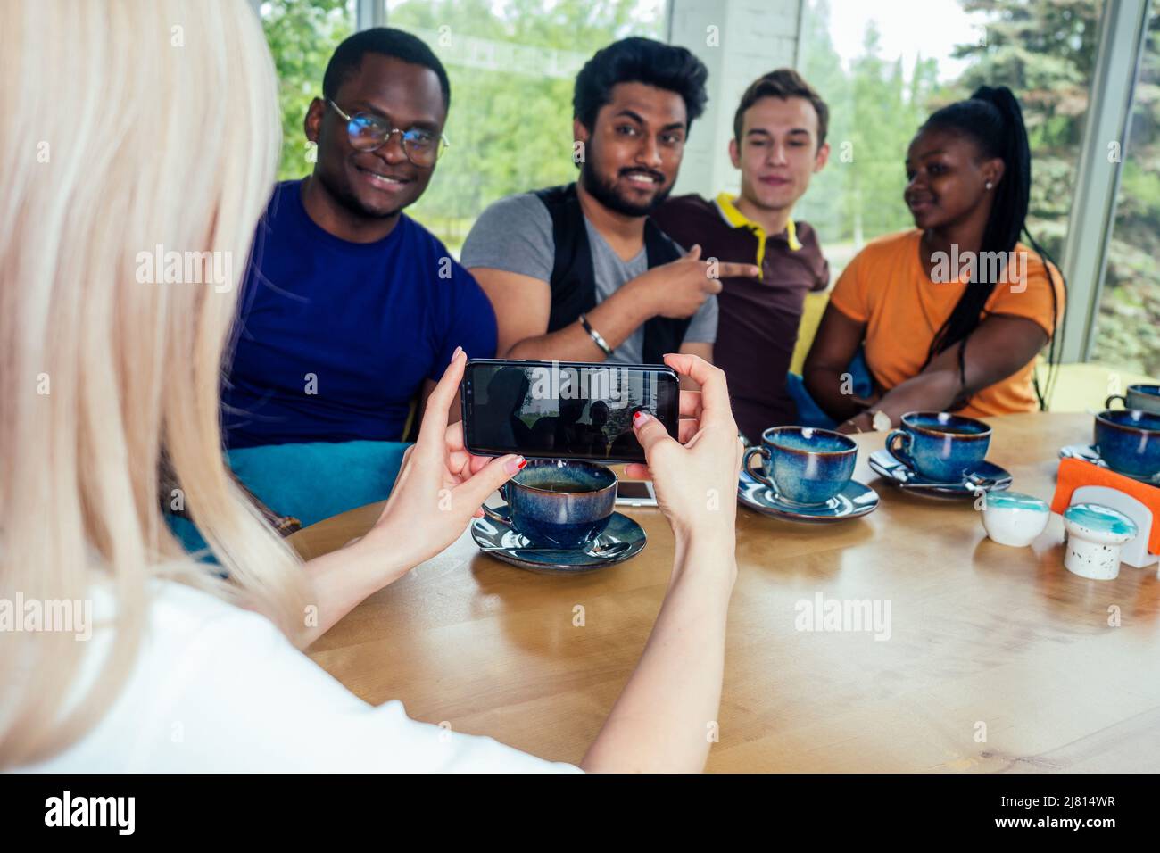 African model photos hi-res stock photography and images - Alamy