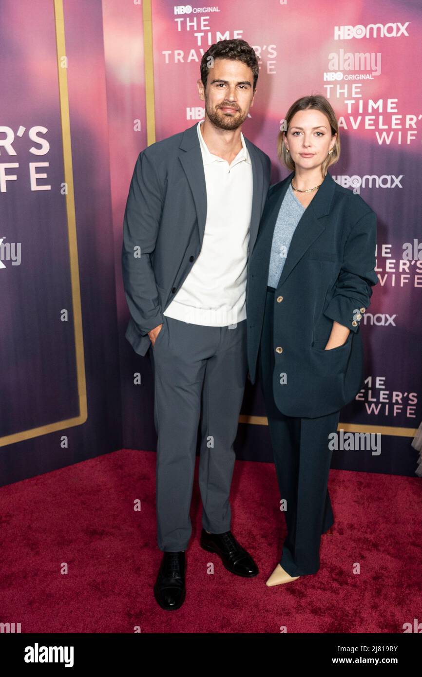 La Novia Del Actor Theo James Rose Leslie Y Theo James Protagonizarán