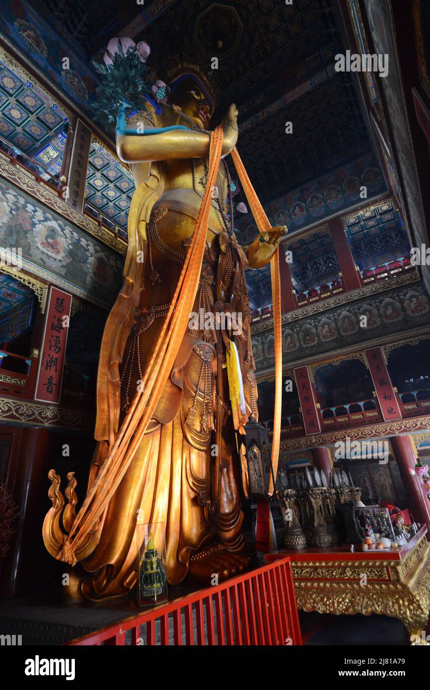 The statue of the Buddha Maitreya at the Lama temple in Beijing, China ...
