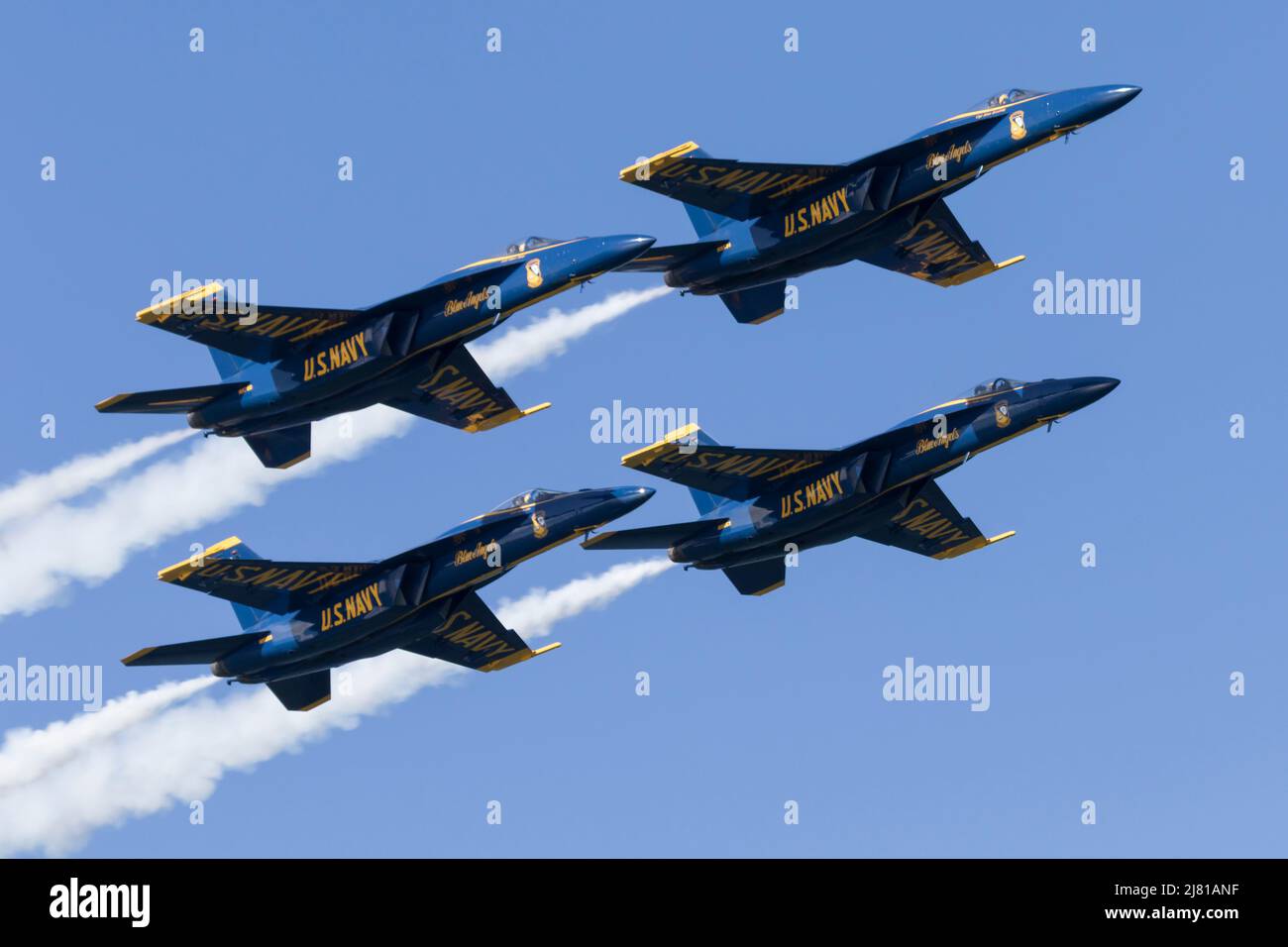 Blue Angels F/A-18E Super Hornets in diamond formation during a 2021 ...