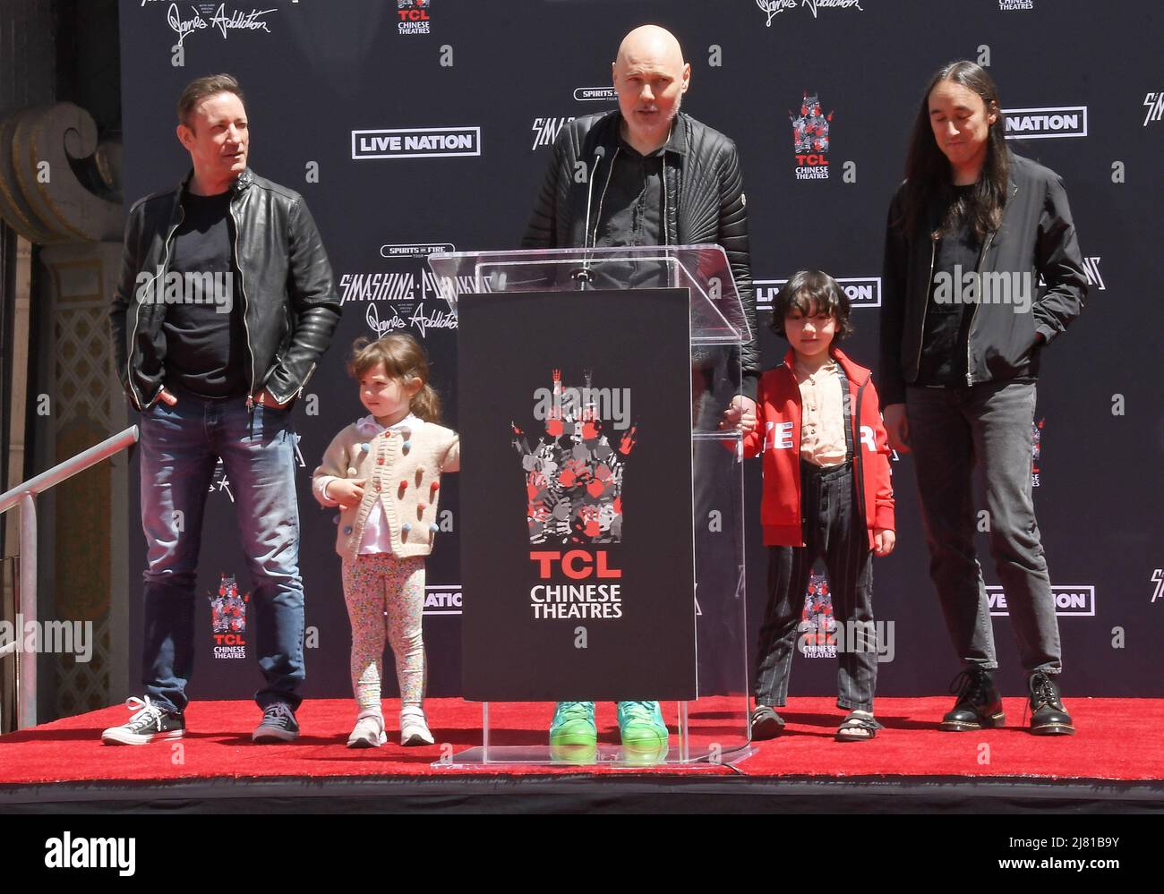 (L-R) Jimmy Chamberlin, Philomena Corgan, Billy Corgan, Augustus Corgan ...
