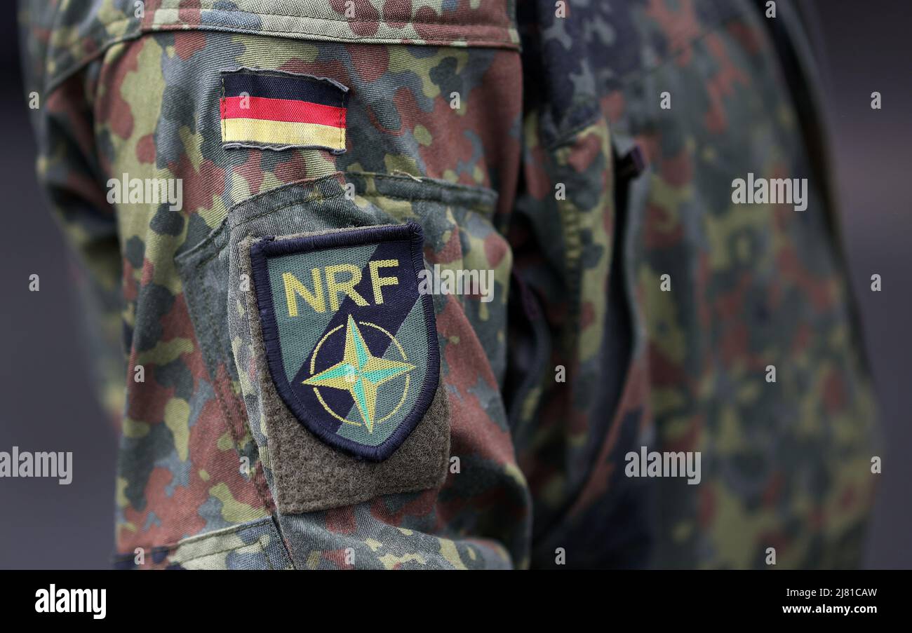 Nato badge hi-res stock photography and images - Alamy