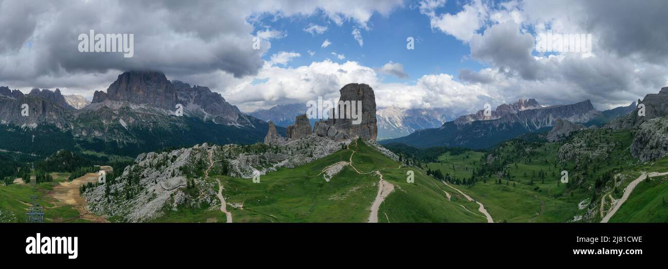 Panoramic landscape of the Cinque Torri in the Dolomite mountains of ...