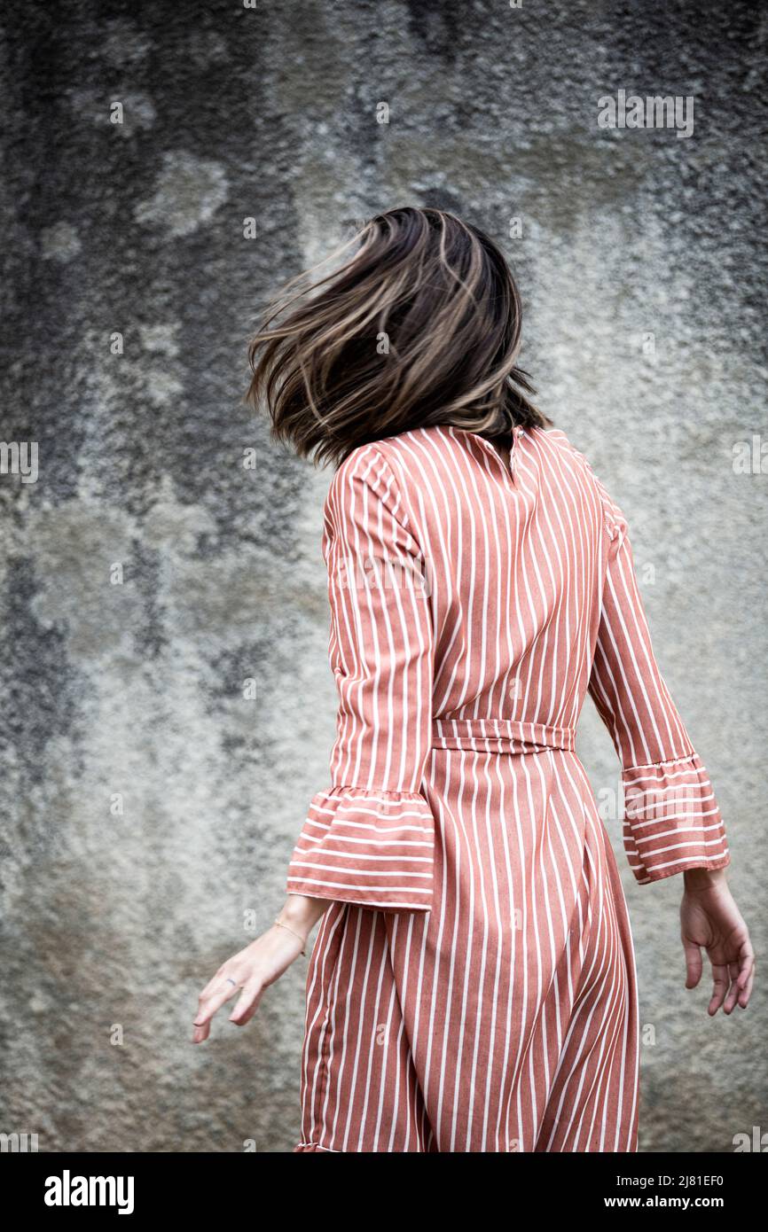 Woman in motion hi-res stock photography and images - Alamy