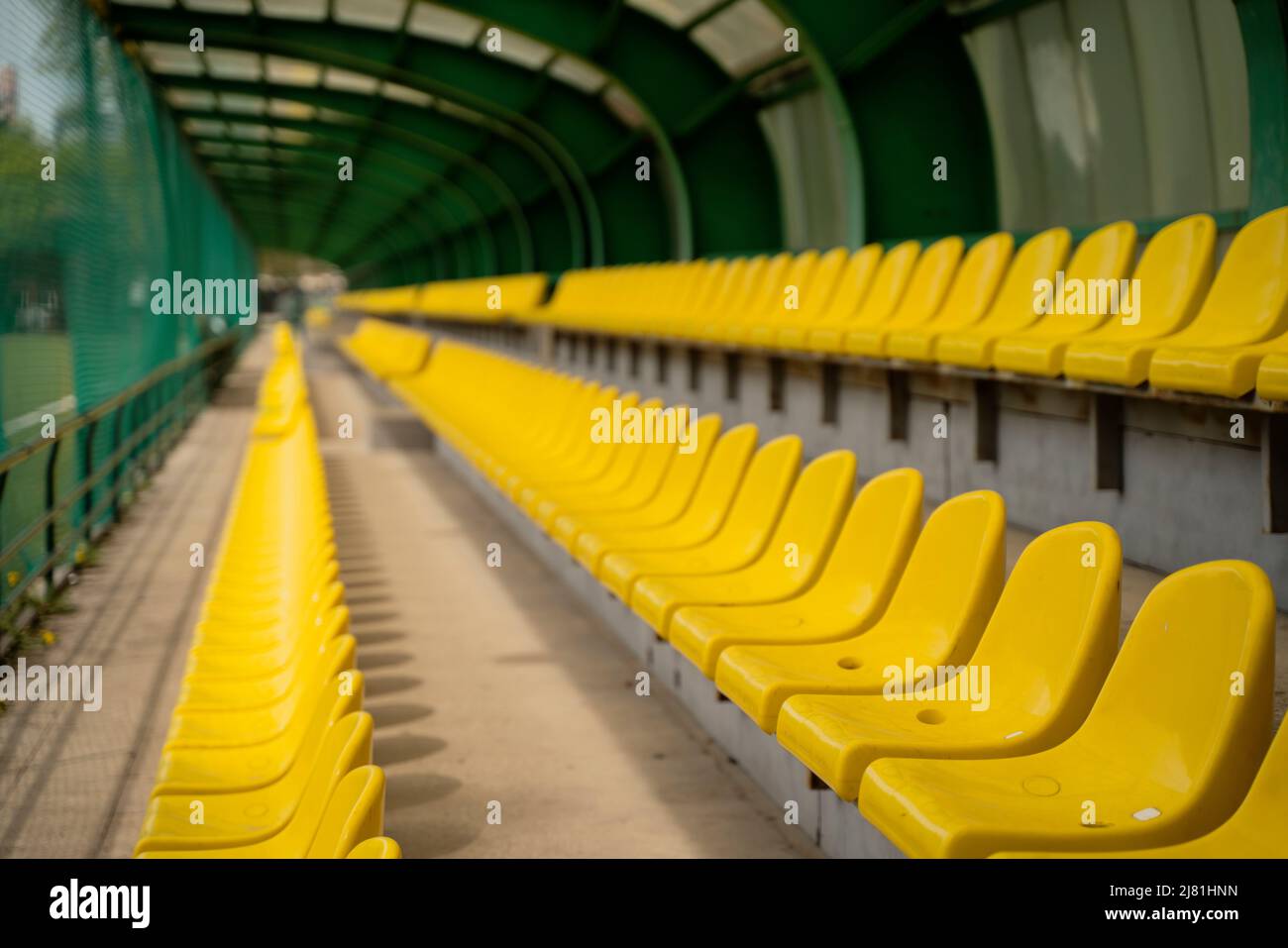 Green stadium seating hi-res stock photography and images - Alamy