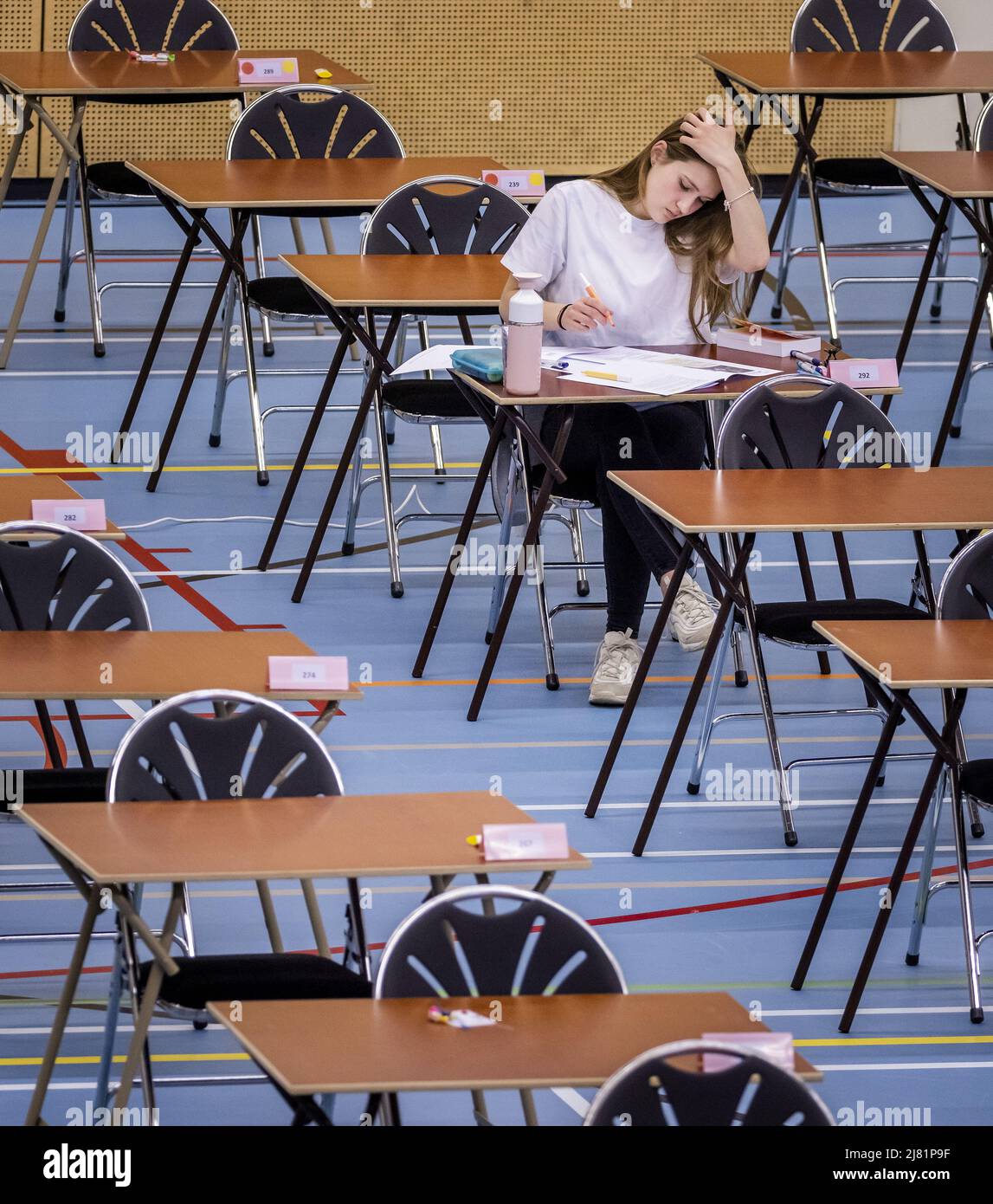 Examenkandidaten hi-res stock photography and images - Alamy