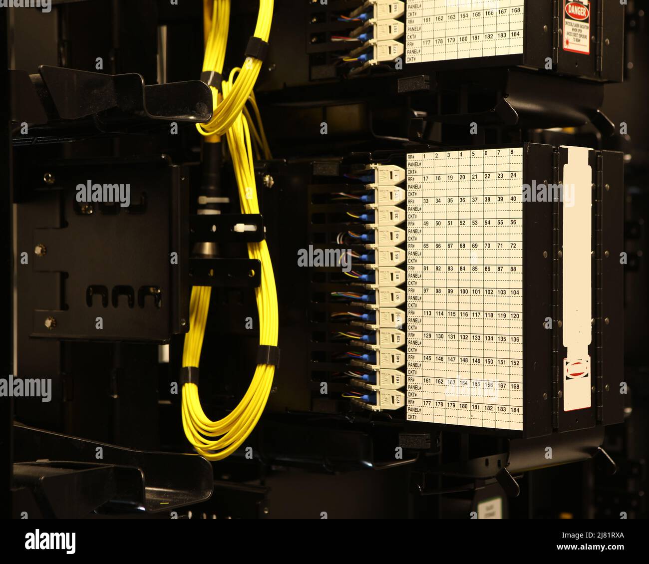 It server room cross hi-res stock photography and images - Alamy