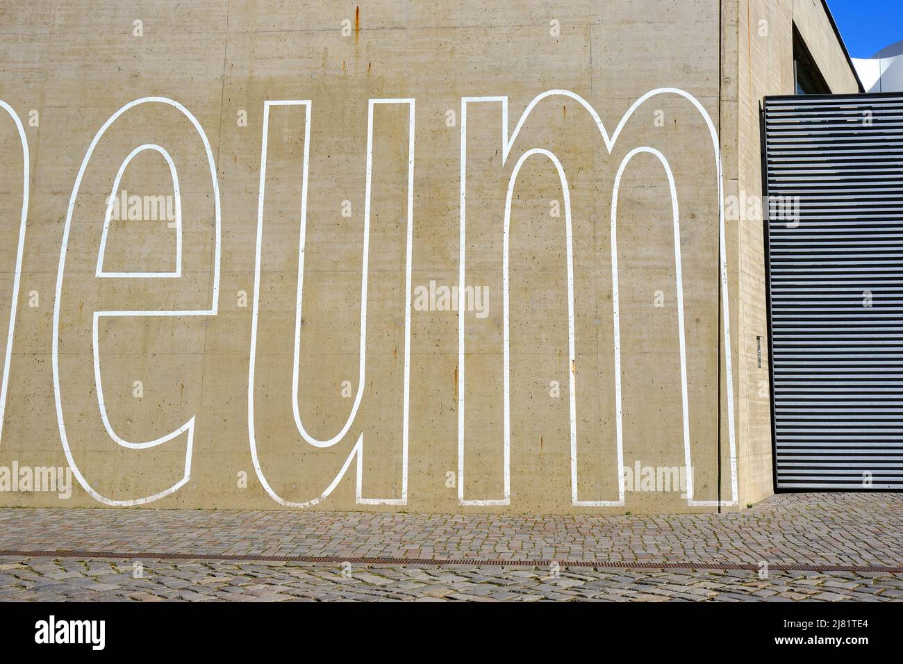 Eum font hi-res stock photography and images - Alamy