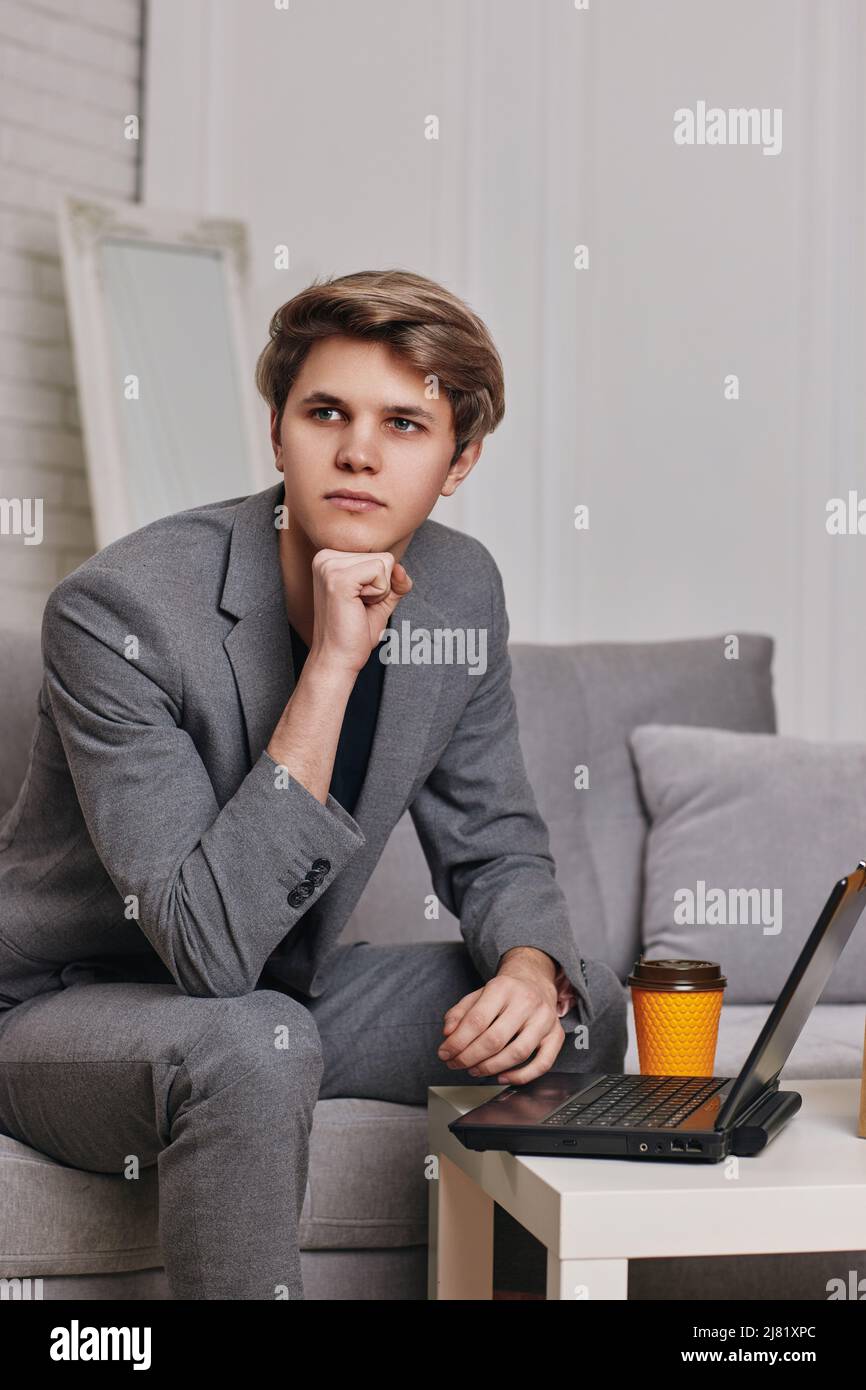 Laptop forgot hi-res stock photography and images - Alamy