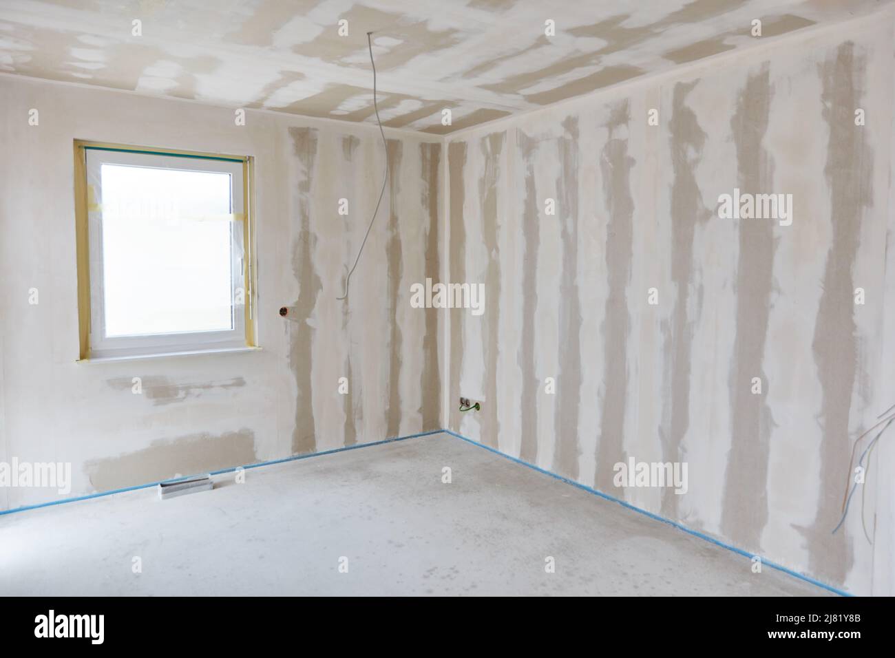 Building repair before after hi-res stock photography and images - Alamy