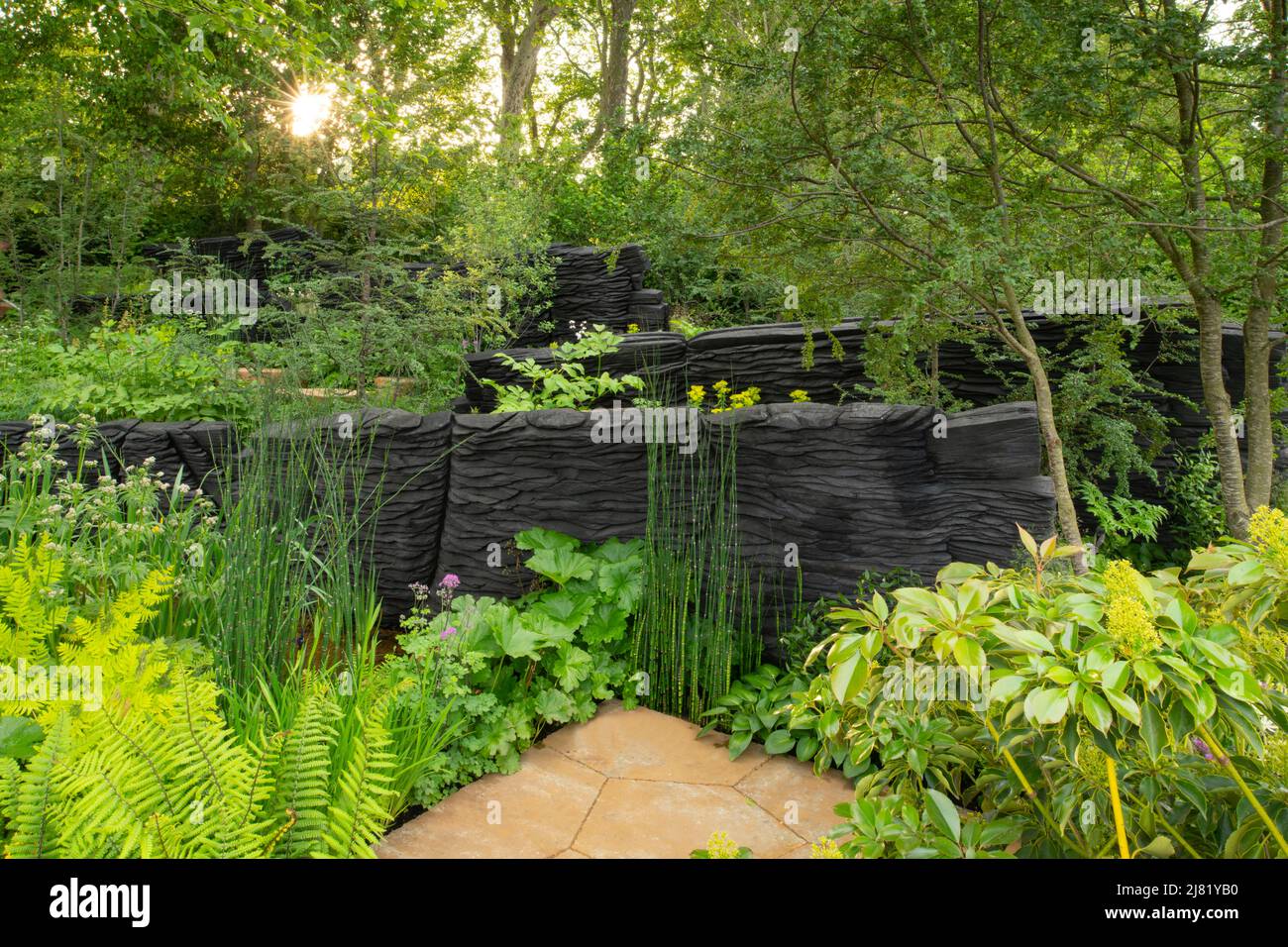 The M & G Garden designed by Andy Sturgeon and winner of the best show ...