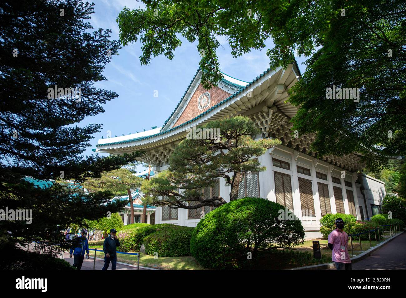 Cheong wa dae seoul hi-res stock photography and images - Alamy
