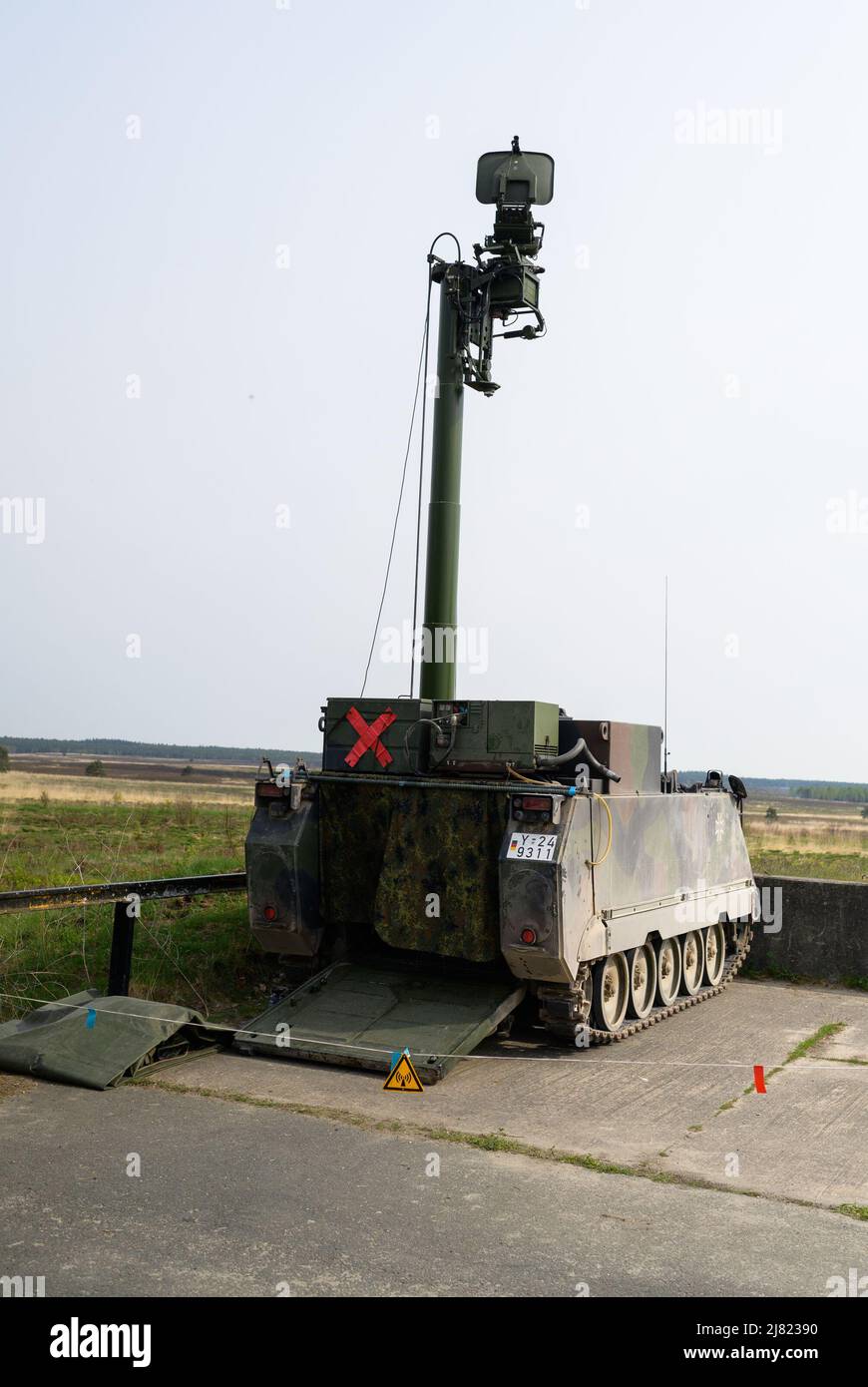 Munster, Germany. 10th May, 2022. A Bundeswehr M113 ABRA tank equipped ...