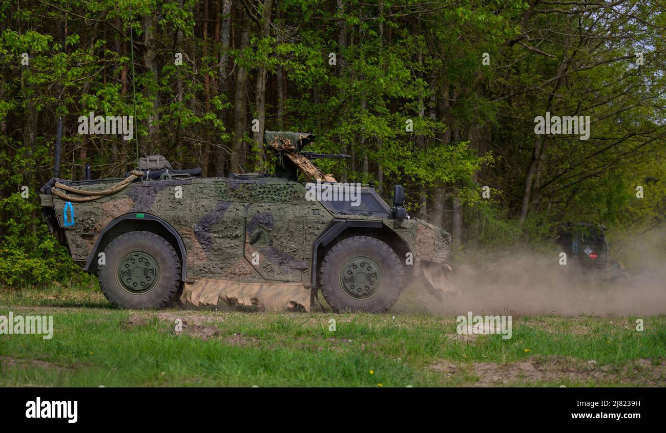 Munster, Germany. 10th May, 2022. A Fennek type reconnaissance vehicle of the German Army drives ...