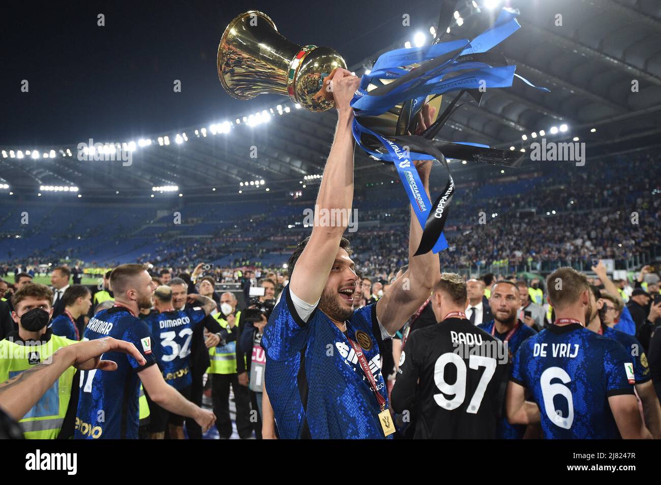ROME, ITALY - May 11 : Players Inter Milan FC Celebrates The Victory ...