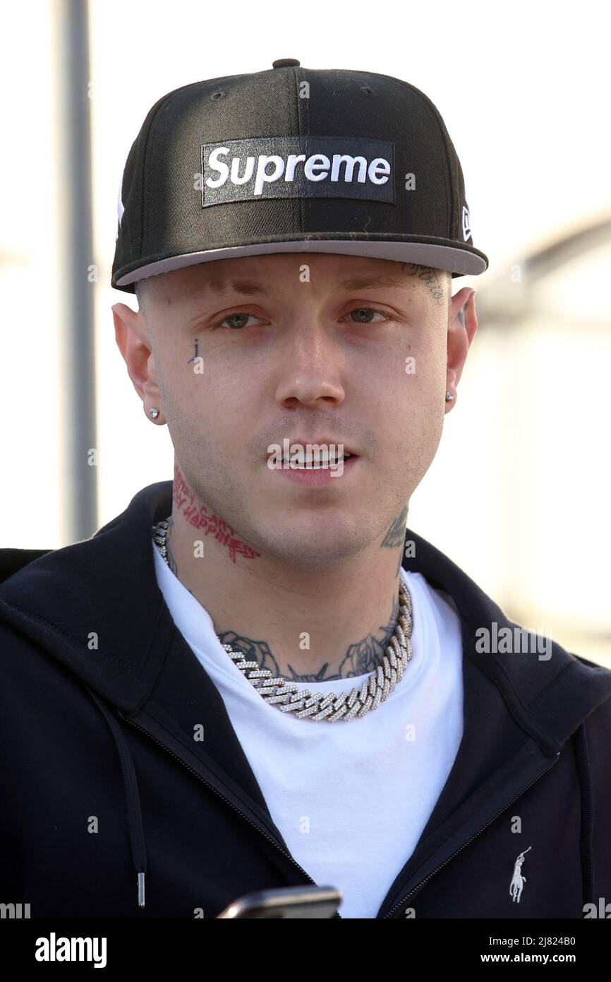 Rapper lazza hi-res stock photography and images - Alamy