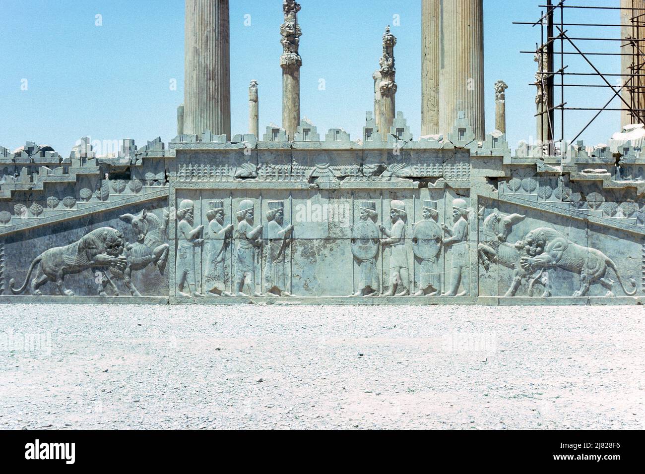 Audience hall of darius and xerxes hi-res stock photography and images ...