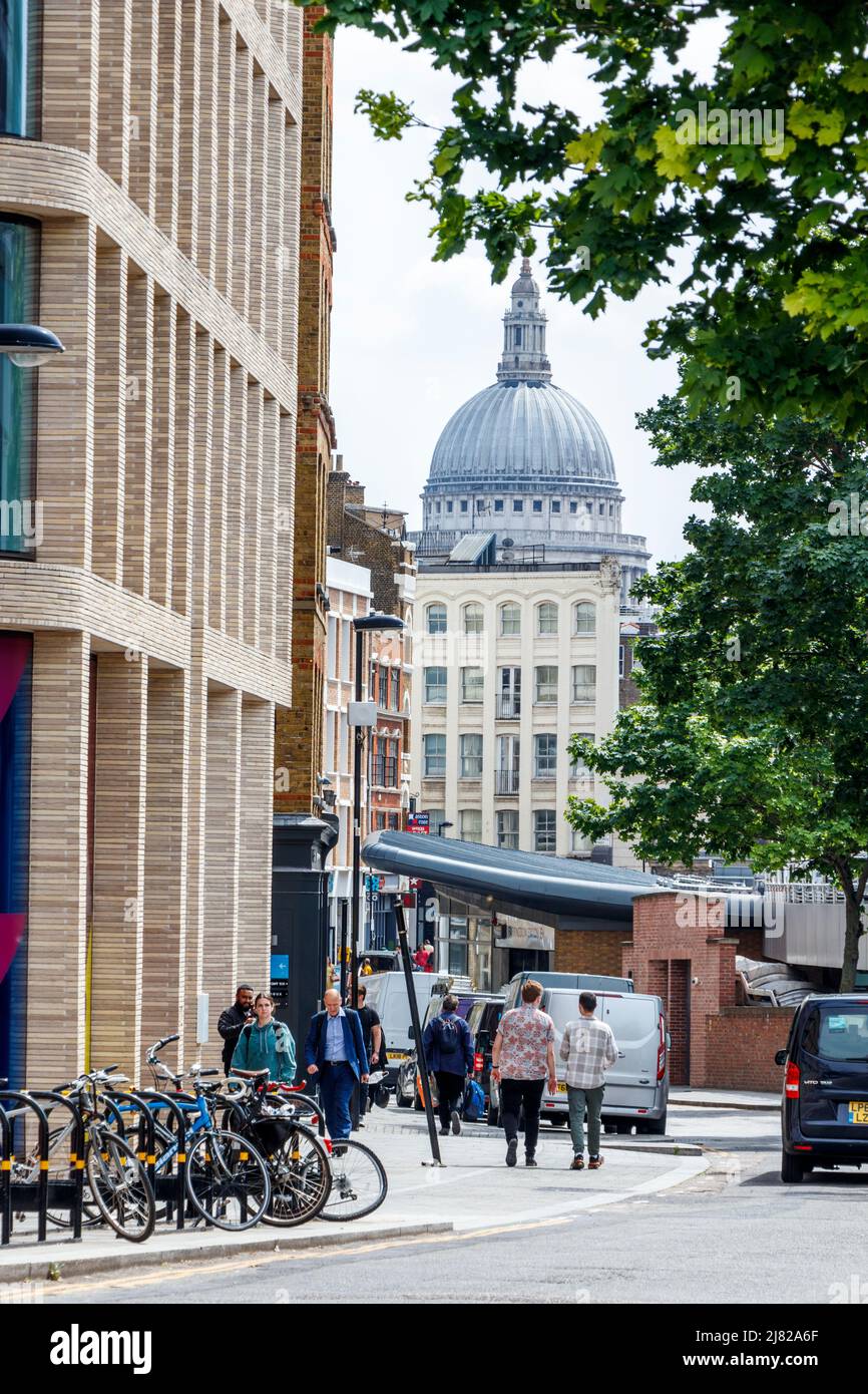 Turnmill Street in Clerkenwell, leading to Farringdon Station, St Paul ...