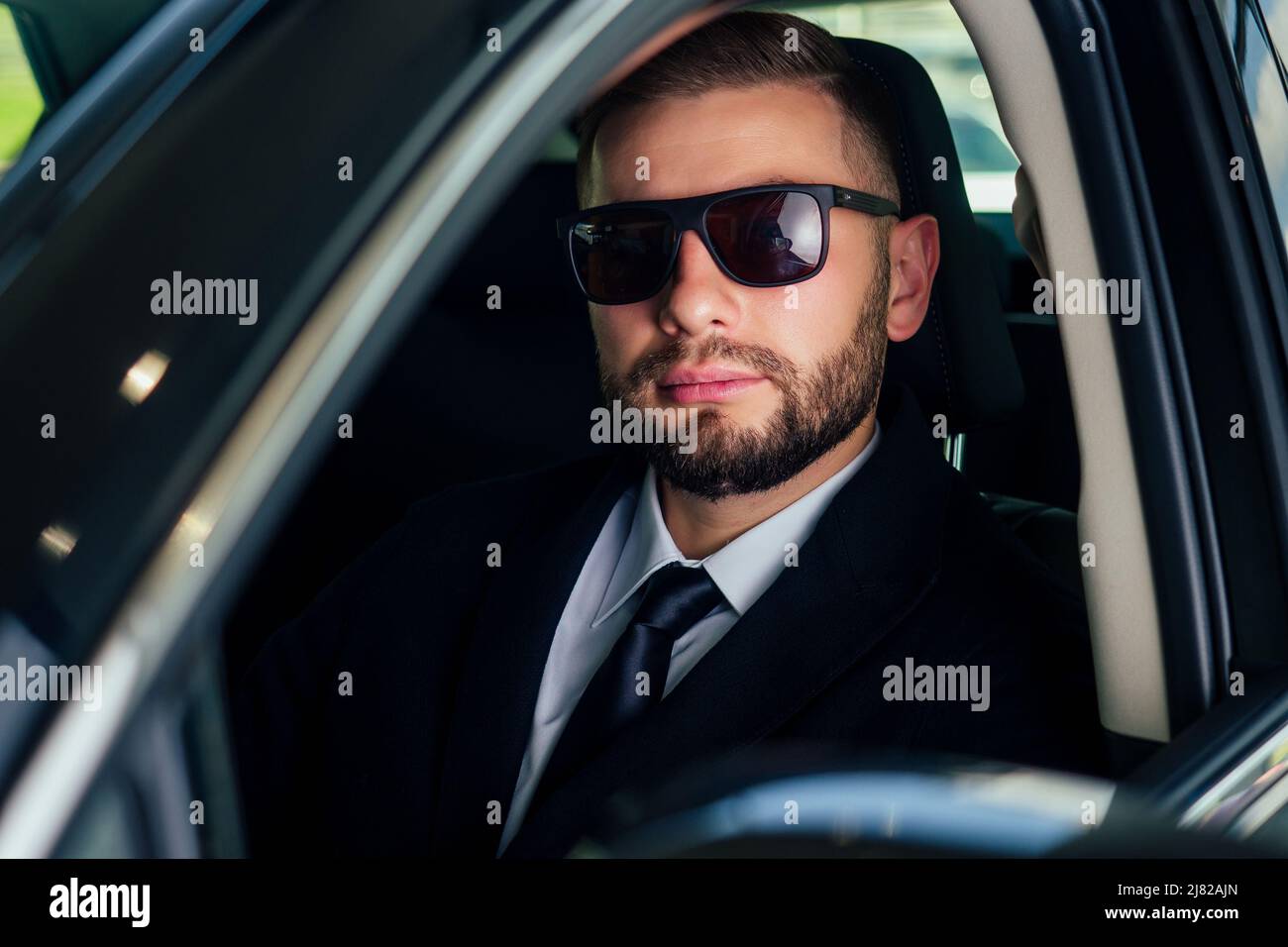 Well dressed driver hi-res stock photography and images - Alamy