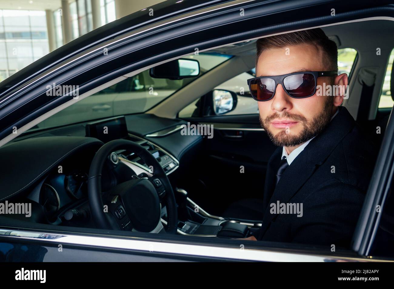 Well dressed driver hi-res stock photography and images - Alamy