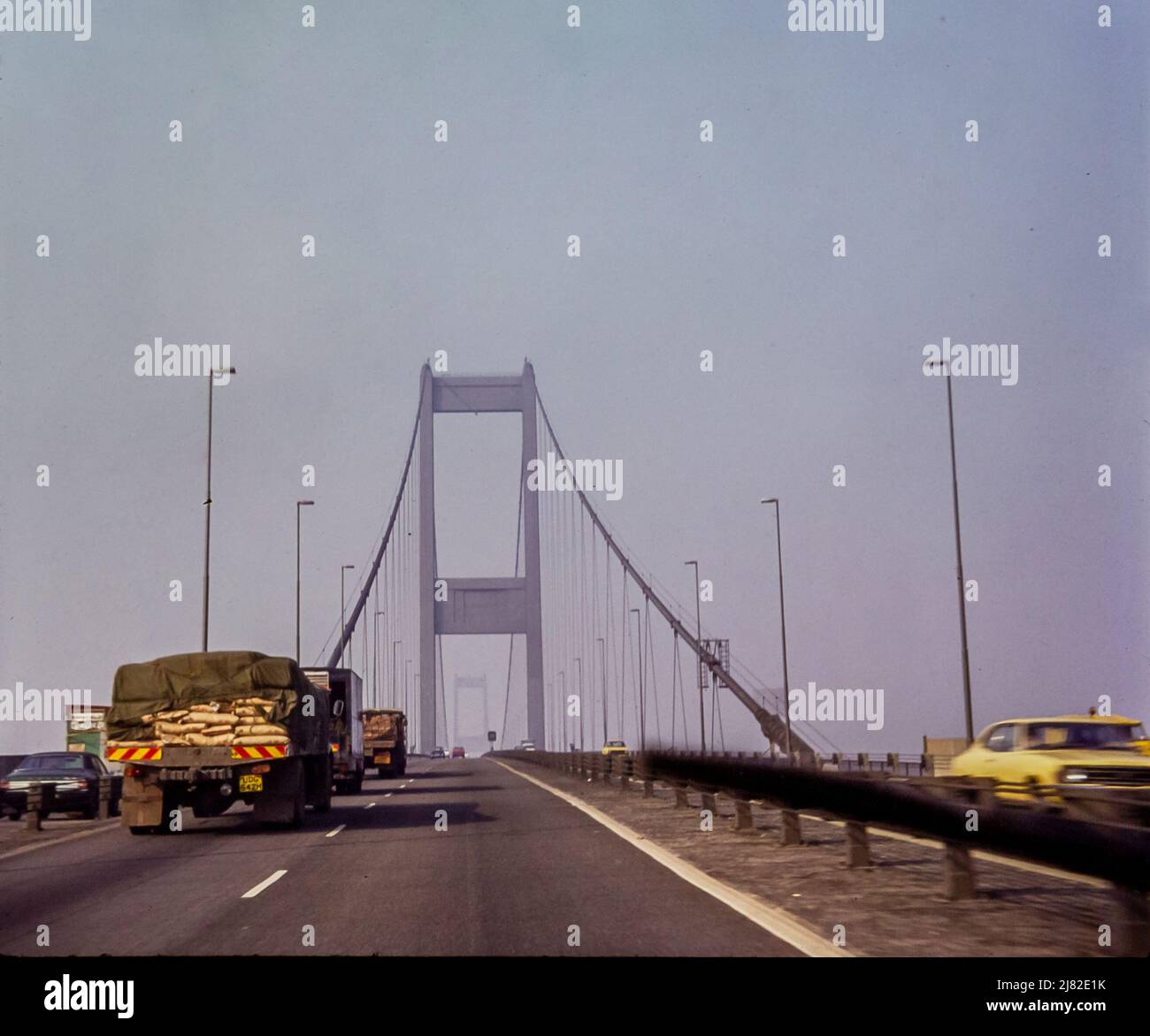 1970s motorway suspension bridge hi-res stock photography and images ...