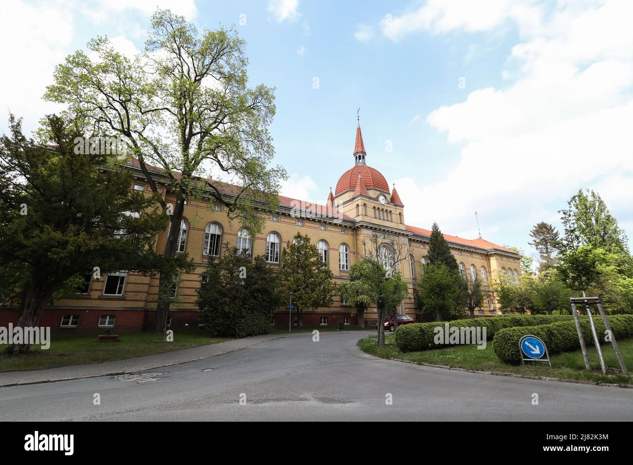 International lomonosov school hi-res stock photography and images - Alamy
