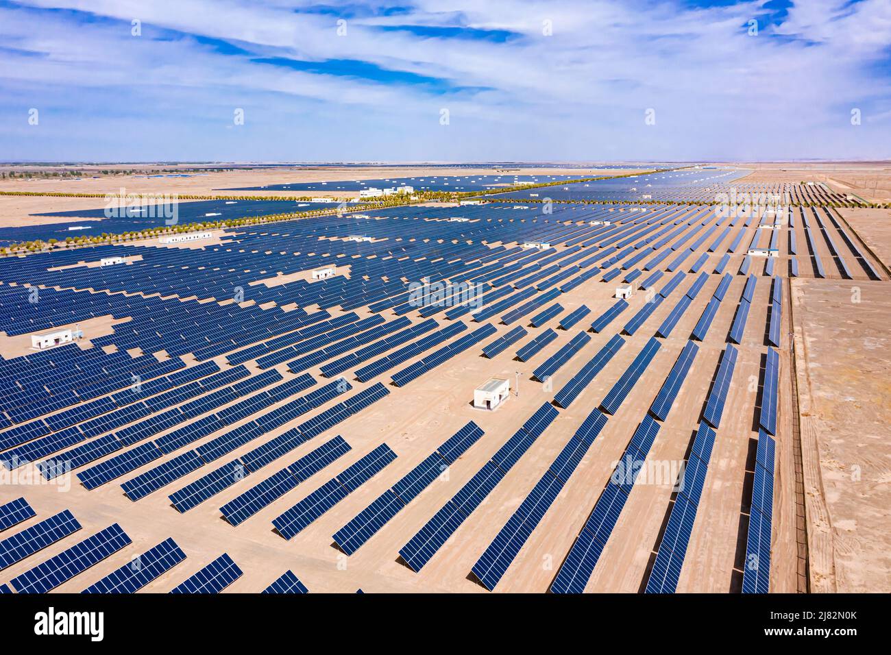 Desert solar hi-res stock photography and images - Alamy