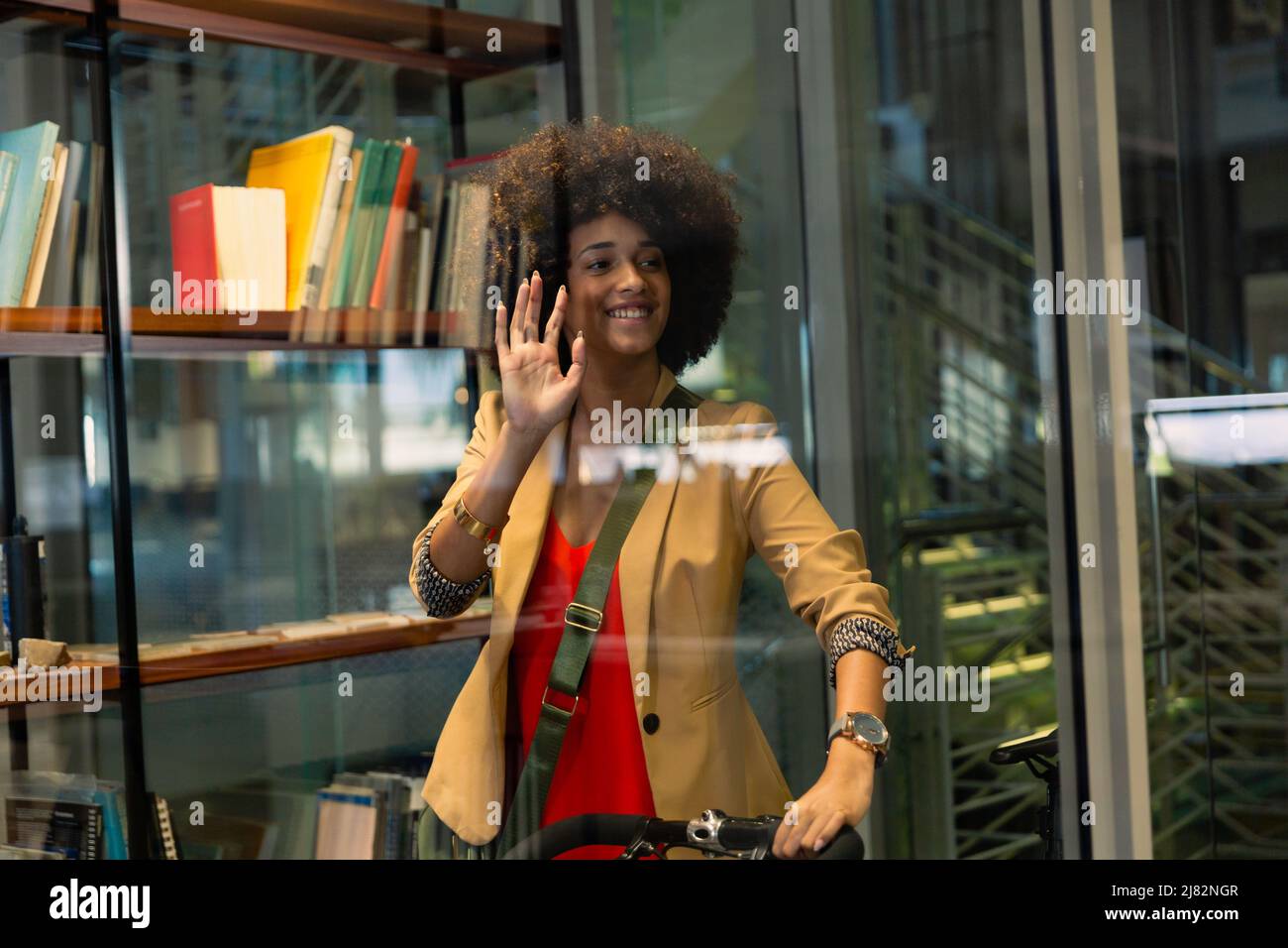 Waving glass hi-res stock photography and images - Alamy
