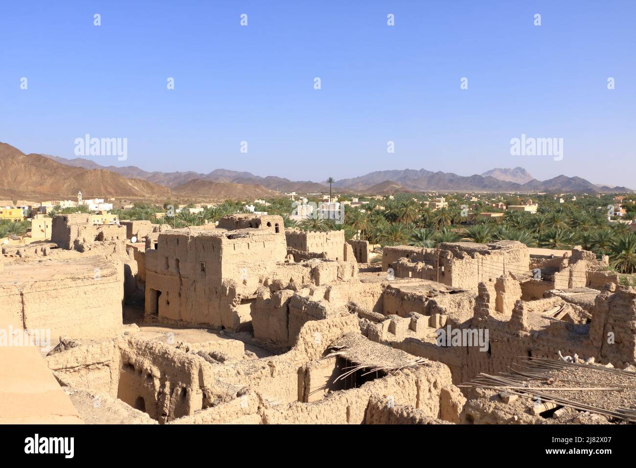 Bahla village hi-res stock photography and images - Alamy