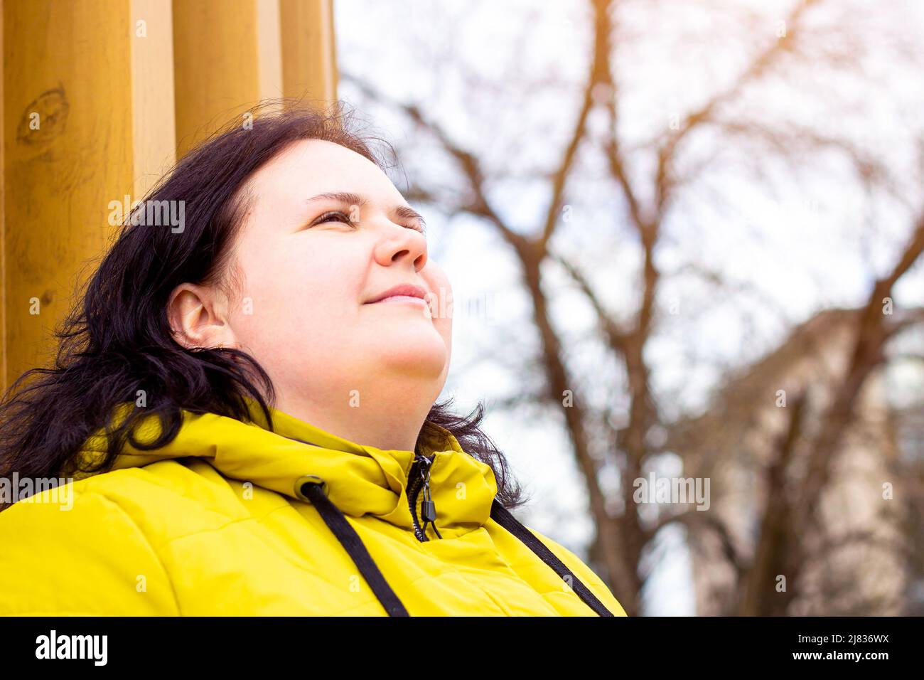 Chubby woman hi-res stock photography and images - Alamy