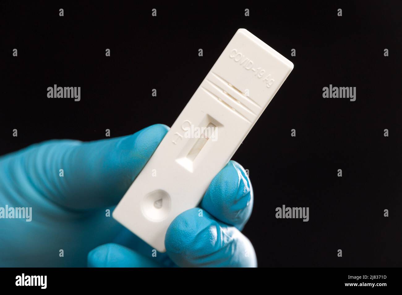 Covid 19 antigen rapid test device hi-res stock photography and images ...