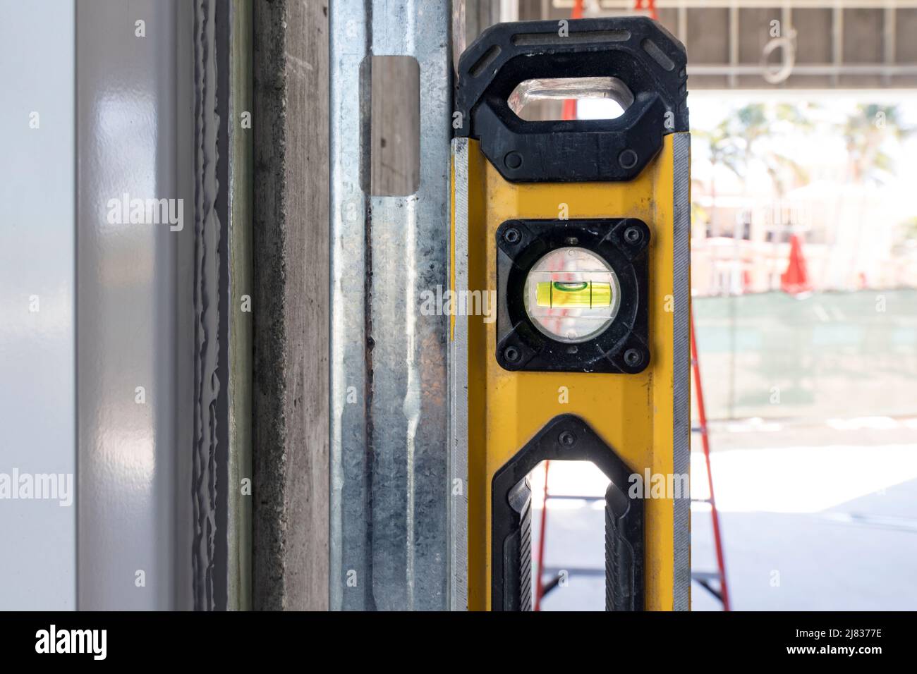 Staight and level hi-res stock photography and images - Alamy