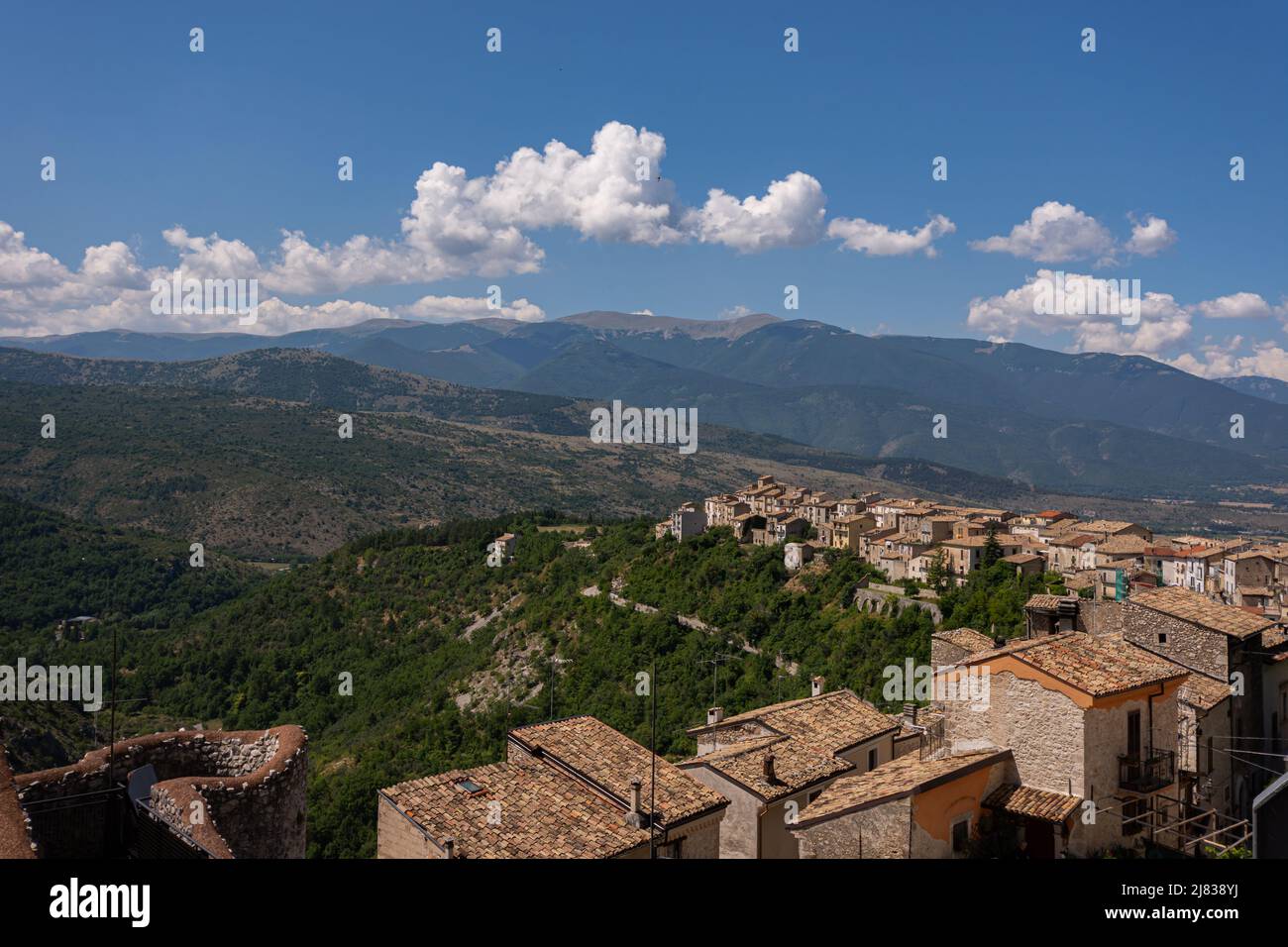 Pacentro, L'Aquila, Abruzzo. Ancient medieval town, known for its ...