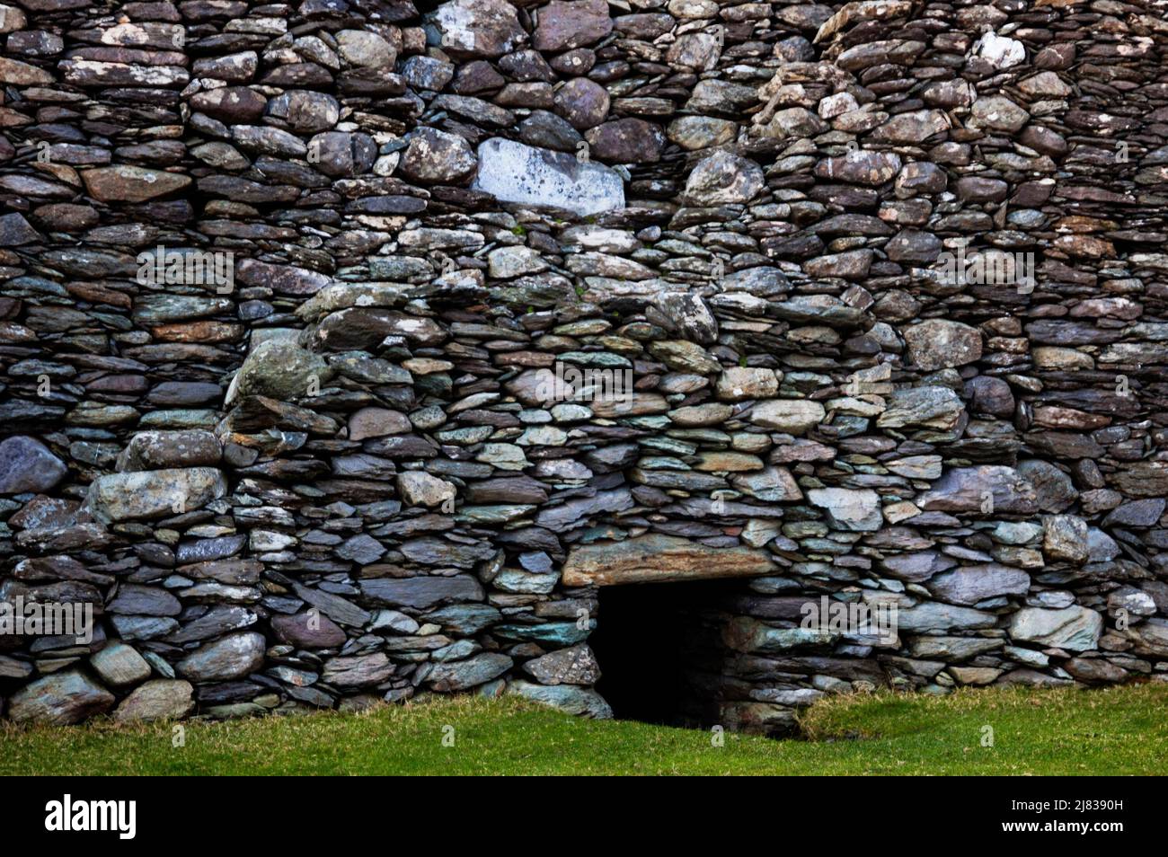 Staigue stone fort on the Ring of Kerry on the Iveragh Peninsula in ...