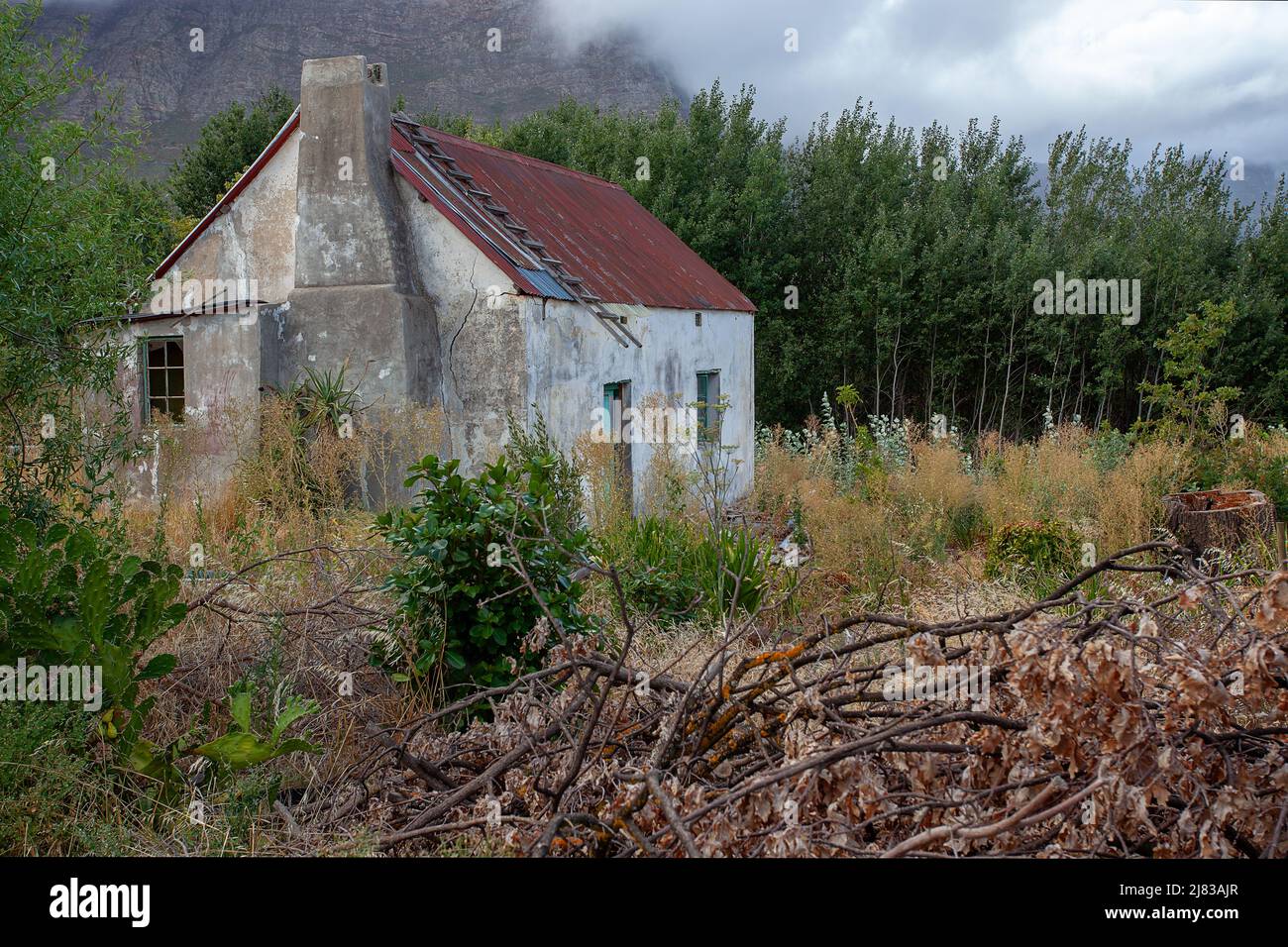 Rustic old farm house: Before the Restoration Stock Photo - Alamy