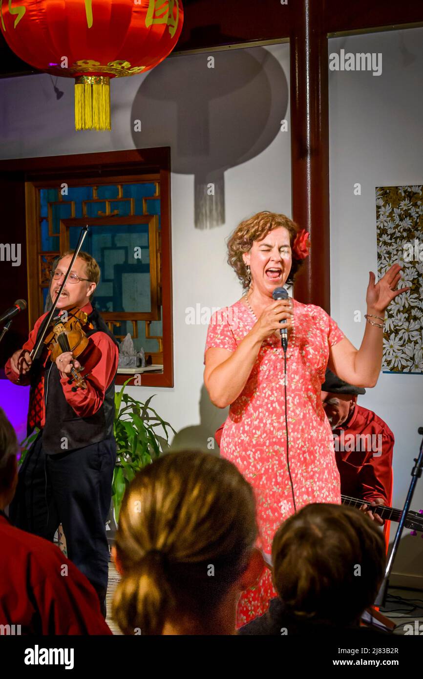 Deanna Knight and the Hot Club of Mars. Performance at Dr. Sun Yat Sen ...