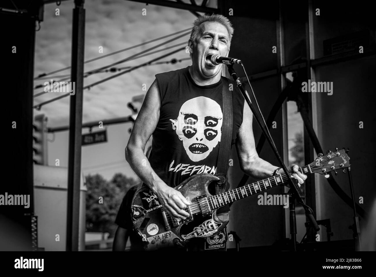 Punk rockers hi-res stock photography and images - Alamy