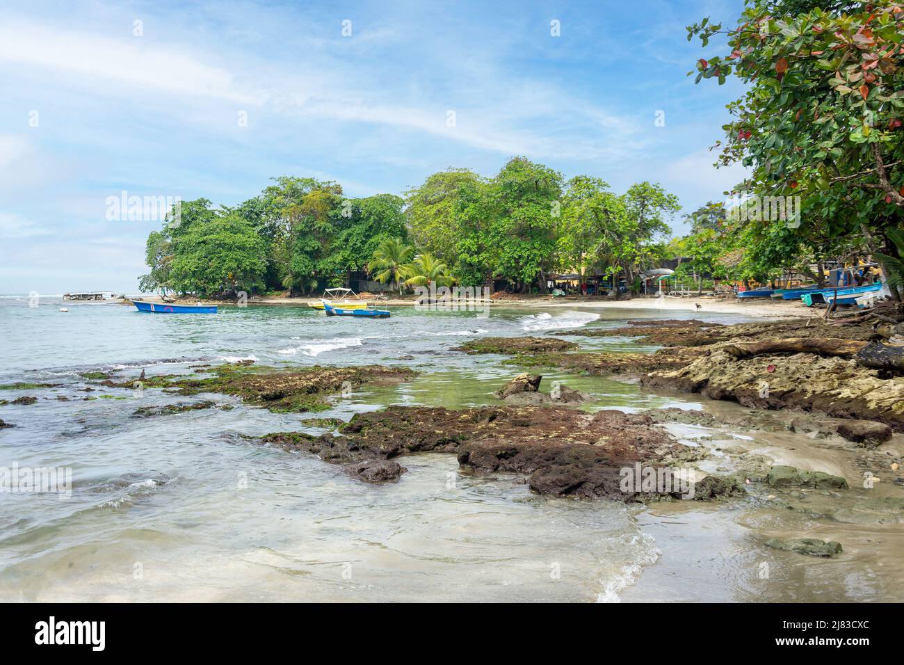 View of beach and bay, Playa Puerto Viejo de Talamanca, Puerto Viejo de ...