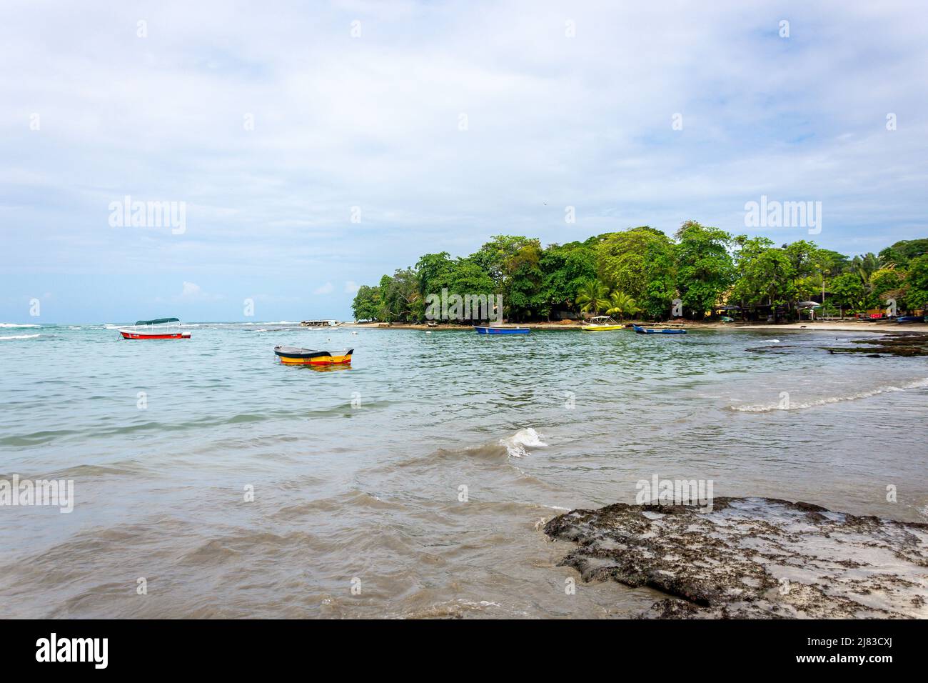 View of beach and bay, Playa Puerto Viejo de Talamanca, Puerto Viejo de ...