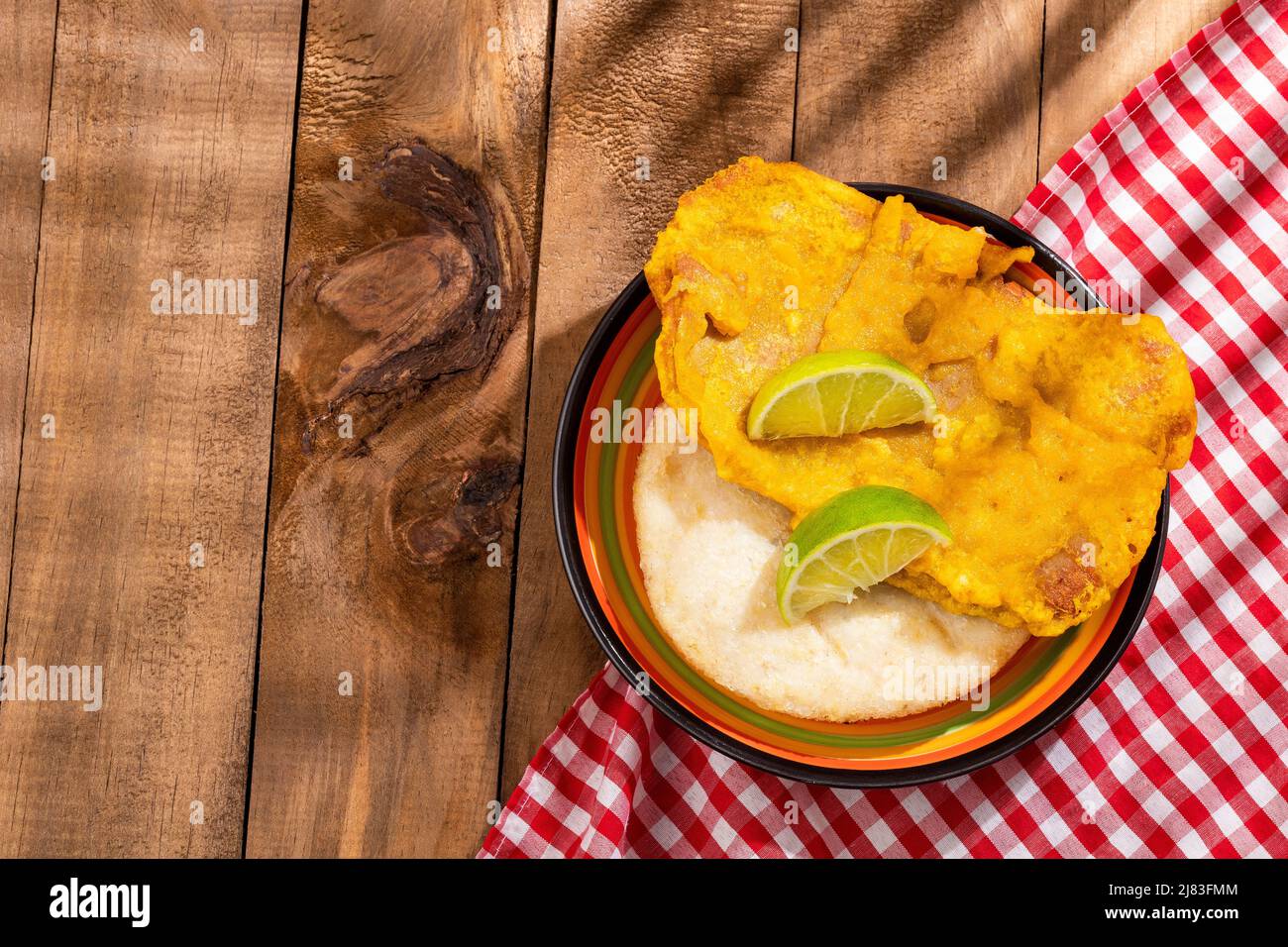 Fried fish colombia hi-res stock photography and images - Alamy