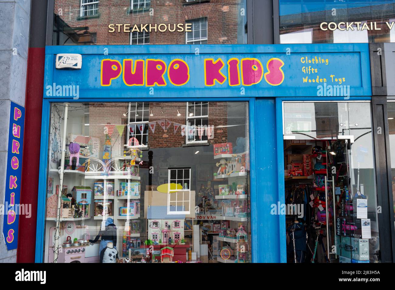 Puro kids hi-res stock photography and images - Alamy