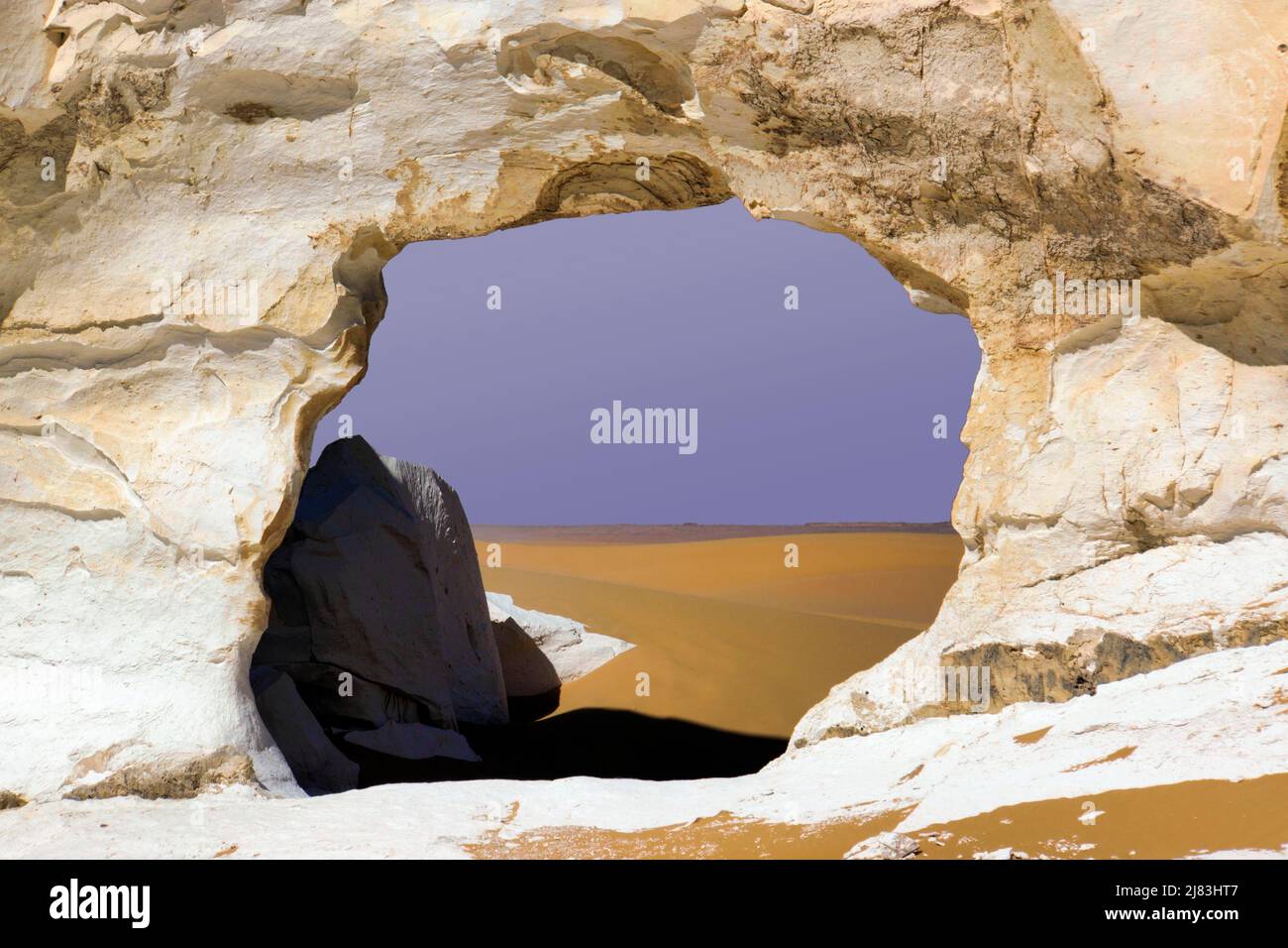 Egypt white desert hi-res stock photography and images - Alamy