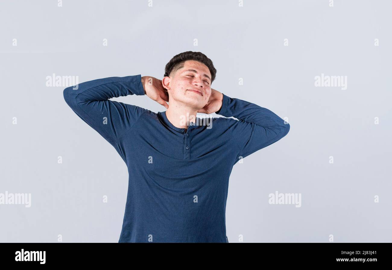 Relaxed man with closed eyes with hands behind his head, Relaxed ...