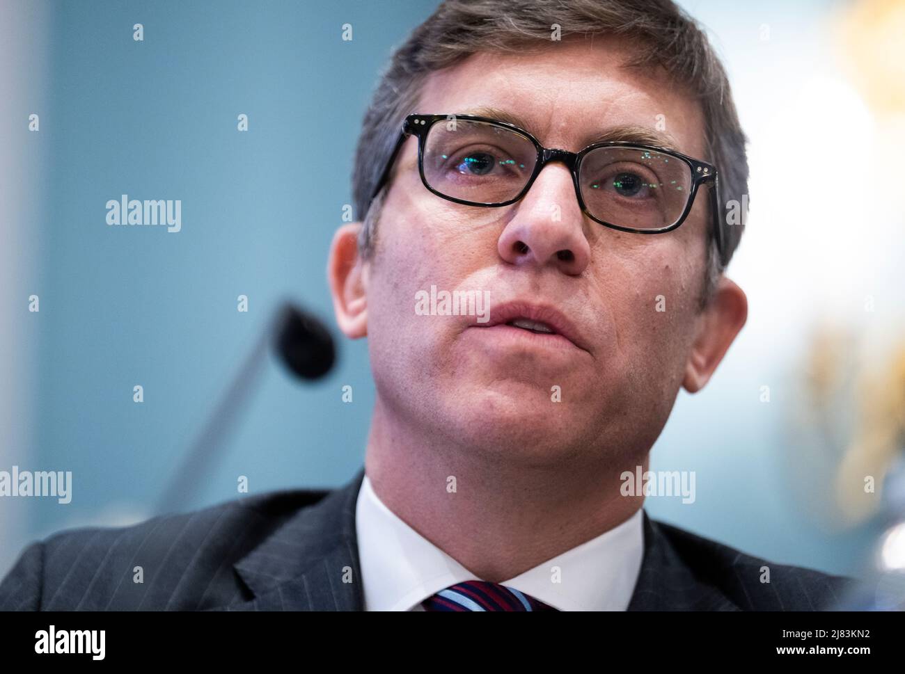 Changing market roles hi-res stock photography and images - Alamy