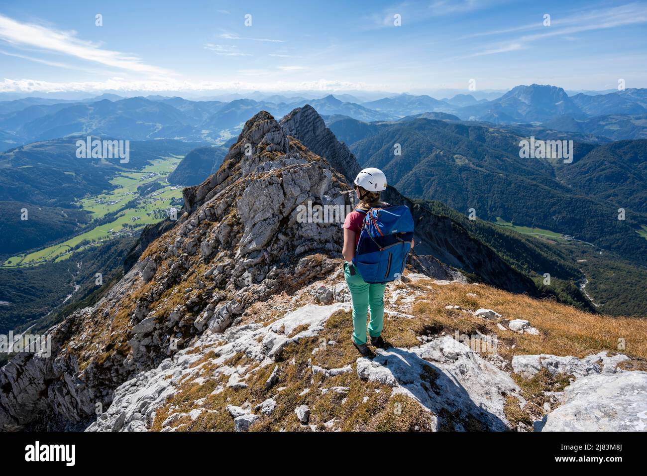 Wanderin hi-res stock photography and images - Alamy