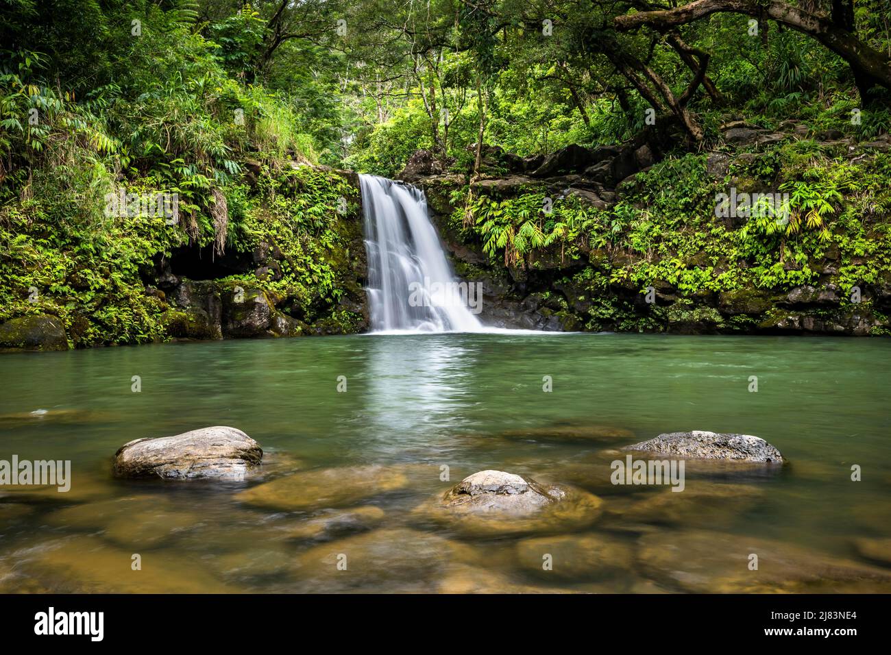 Maui waterfall road hi-res stock photography and images - Alamy